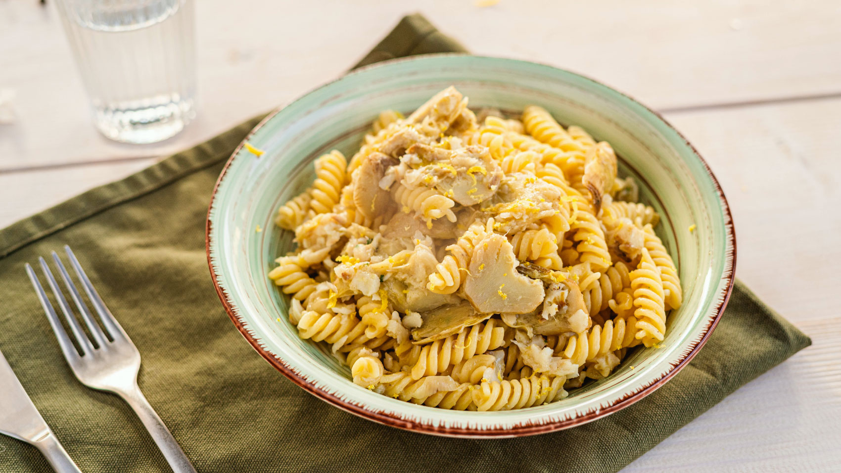 Pasta con merluzzo e carciofi: la ricetta | FRoSTA